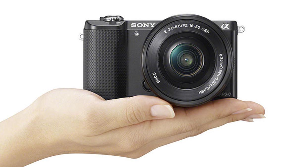 Alpha 5000, Kamera Mirrorless Terkecil Yang Pernah Dibuat Sony