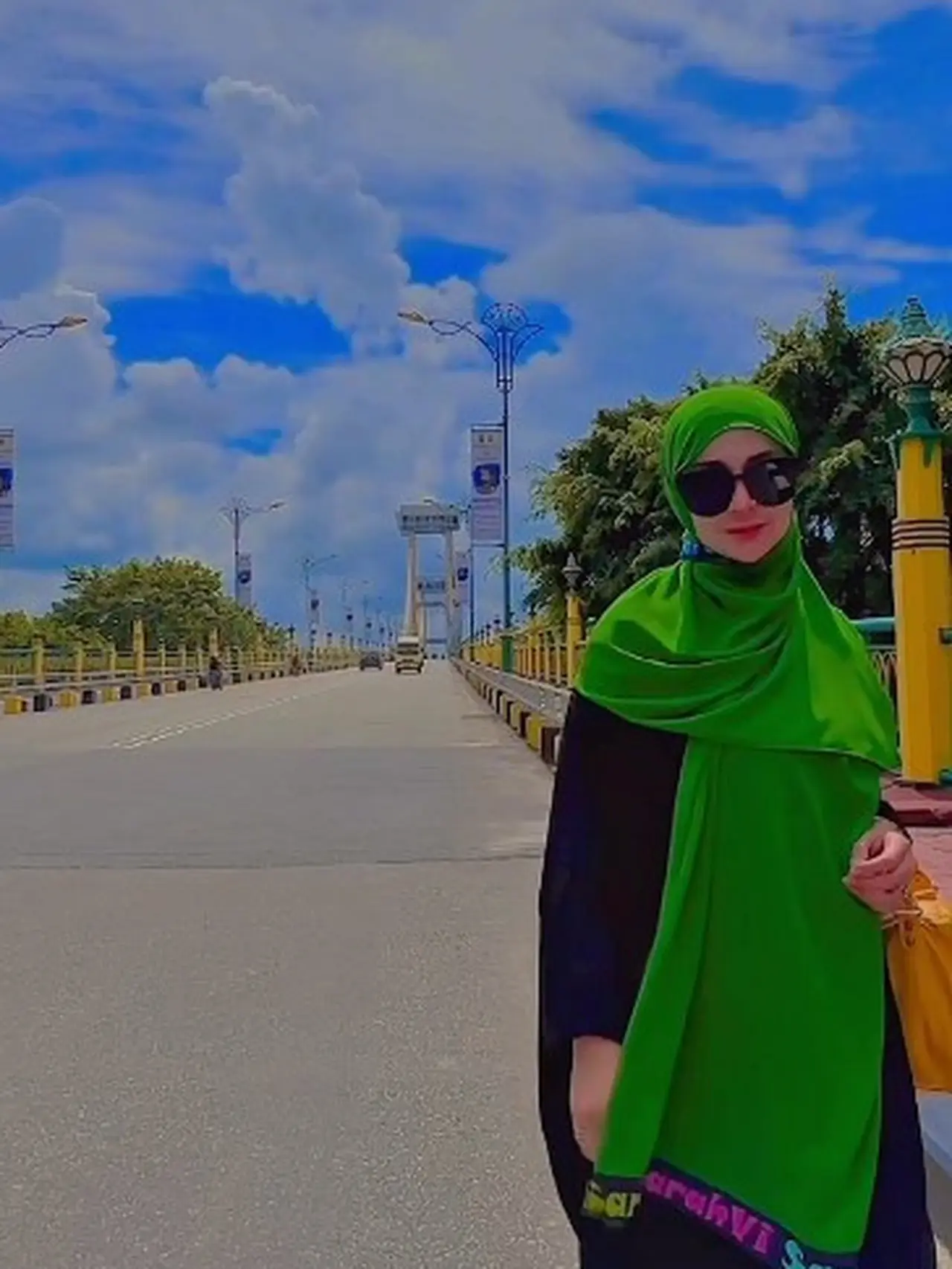 Dulu Jadi 'Inem Pelayan Sexy', Kini Sarah Vi Cantik Berhijab dan Sukses ...