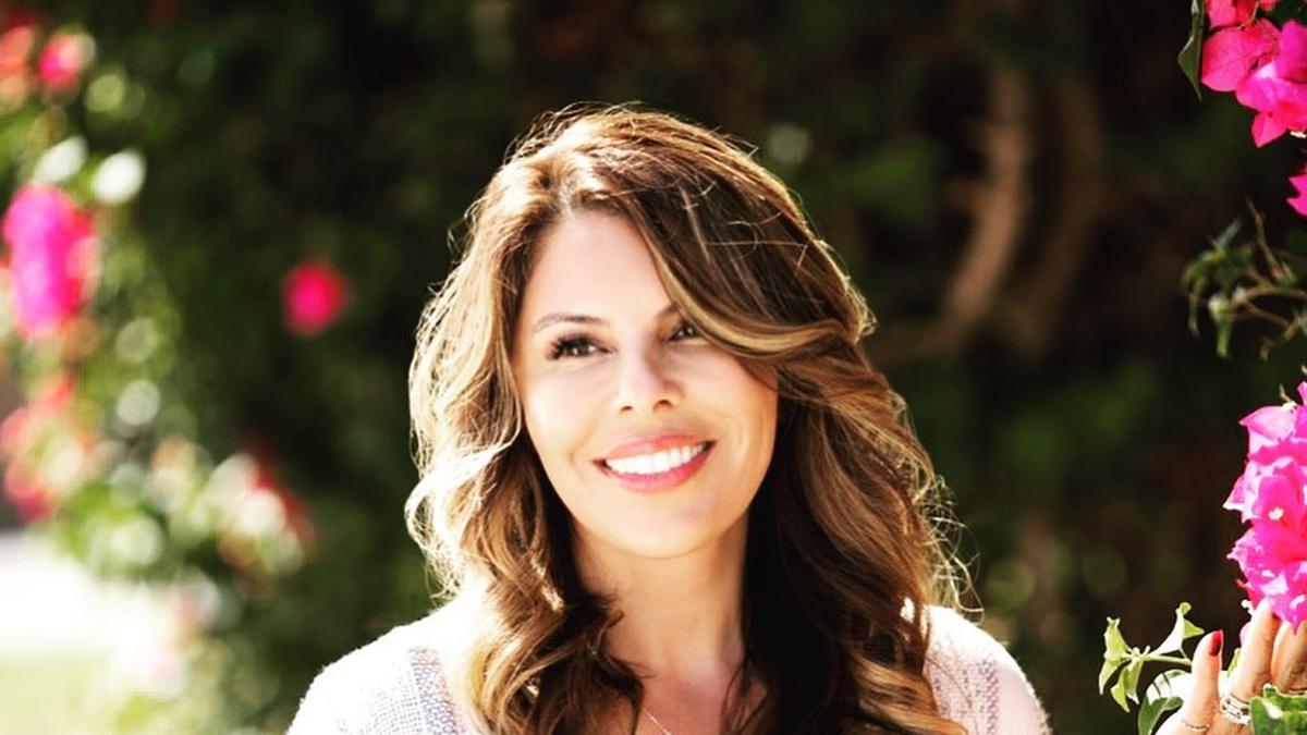 Influencer Laura Chacon Garbato Berbagi 7 Tips Kecantikan, Dari Jaga ...