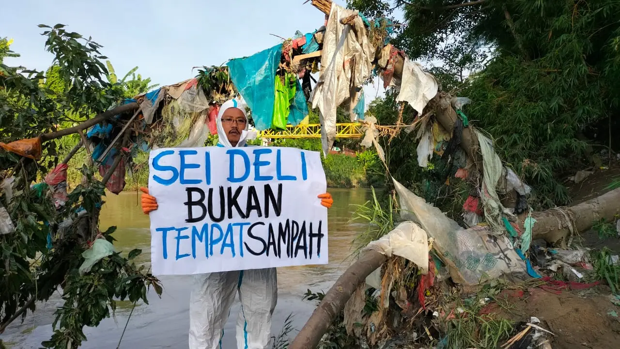 Temuan Tim Ekspedisi Sungai Nusantara, Sampah Plastik di Sungai Deli Didominasi 3 Brand Besar ...