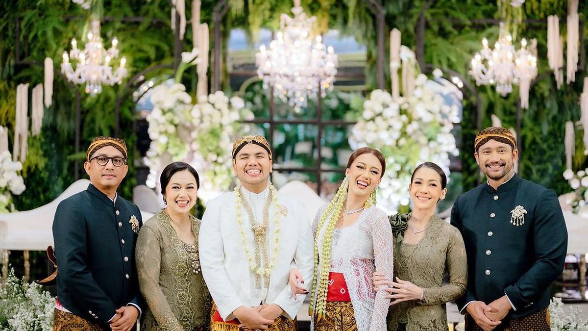 6 Potret Kompak Mieke Amalia dan Anggi Kadiman Mantan Istri Tora Sudiro ...