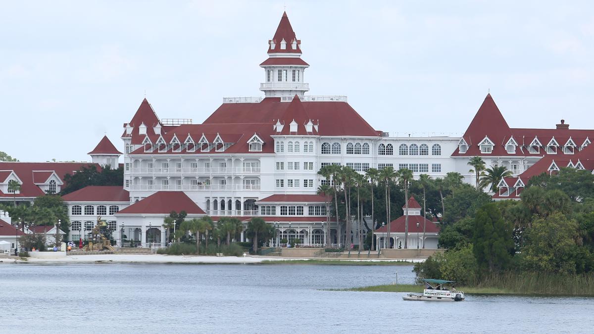 Ini Danau Tempat Buaya Seret Bocah Dua Tahun di Resort Disney - Foto ...