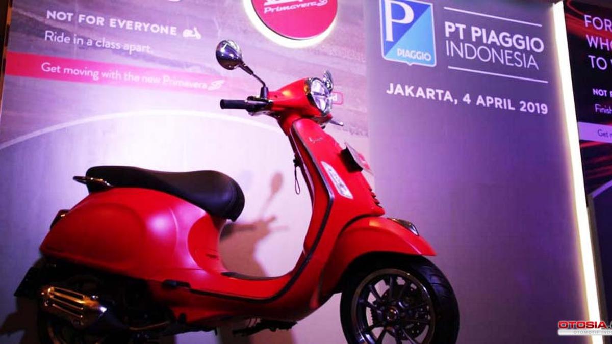 Vespa Rilis Primavera dan Sprint Baru, Berikut Daftar Harganya - Berita Otosia.com