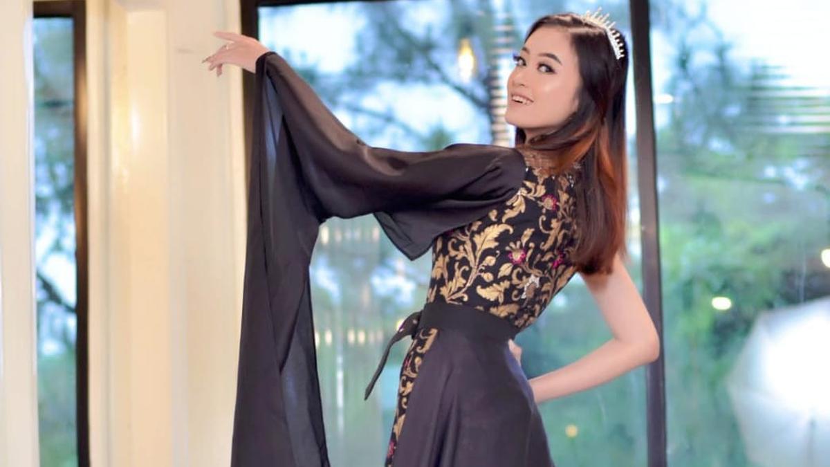 Rayakan Hari Batik Nasional, Fidya Meilia Putri Ungkapkan Pesan Menyentuh