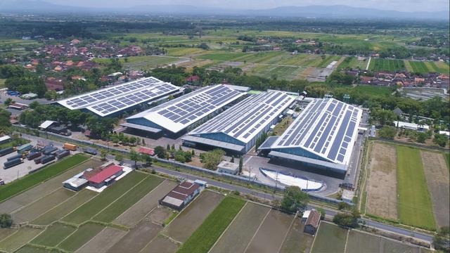 Aqua: Pelopor Air Minum Dalam Kemasan di Indonesia hingga Dampak ...