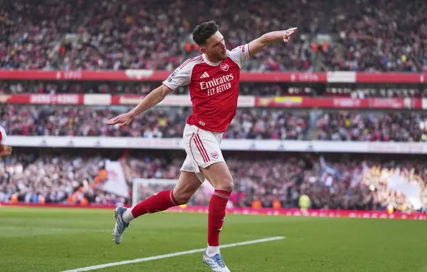 Arti Gyat, Pahami Istilah Slang Populer di Media Sosial - Feeds ...