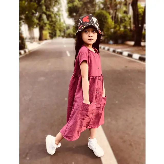 6 Potret Artis Cilik Firzanah Alya, Pemeran Salsa ‘Buku Harian Seorang ...
