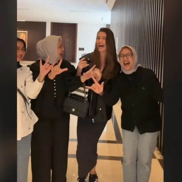 Jelang Laga Lawan Bahrain, Pacar Kiper Timnas Indonesia Maarten Paes ...