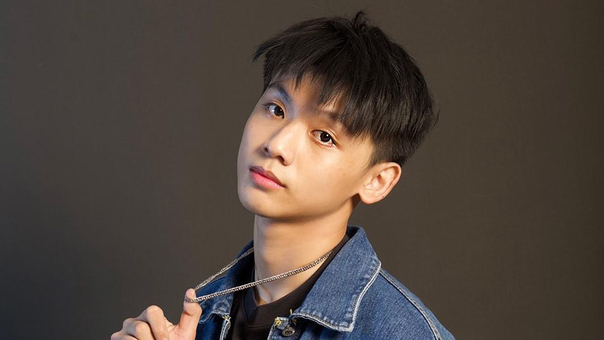 6 Potret Melvin Genuino, Penyanyi Muda yang Dikira Gantikan Iqbaal di ...