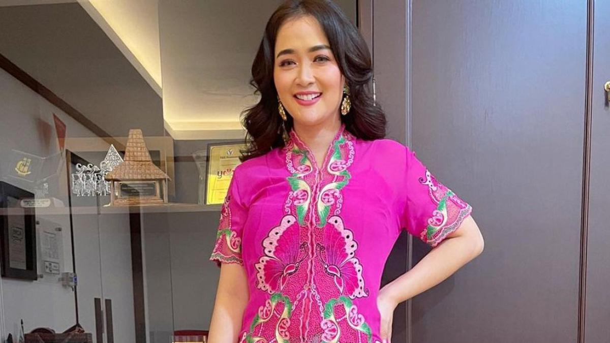 Fakta Unik Vega Darwanti, Yang Ternyata Pernah Dituding Punya Hubungan ...