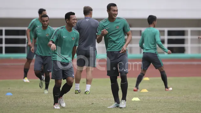 Muchlis Hadi Tetap Ceria Walau Dicuekin Alfred Riedl di Timnas ...