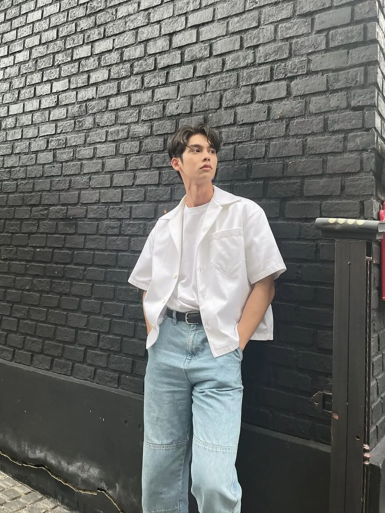 Adu Gaya Fashion Boyfriend Material Ala Bright dan Win Metawin, Duo ...