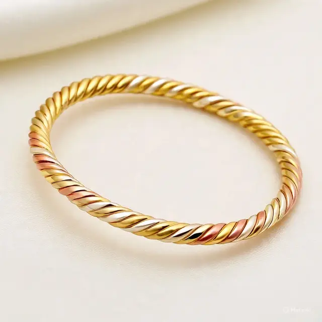 7 Model Gelang Emas Kadar 750 untuk Gaya Wanita Karier Modern, Tahan ...