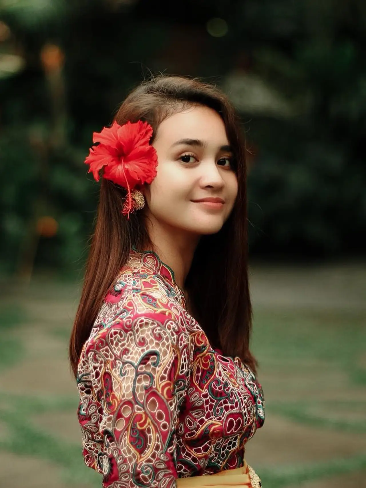 Michelle Ziudith Ungkap 6 Fakta Film Misi Kafe Biru, Pertama Kali Raja ...