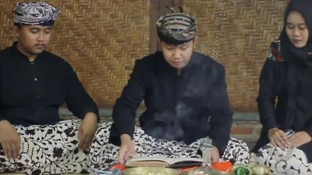 Pencak Sumping Atraksi Khas Warga Mandaluko Banyuwangi Setiap Lebaran Haji - Surabaya Liputan6.com