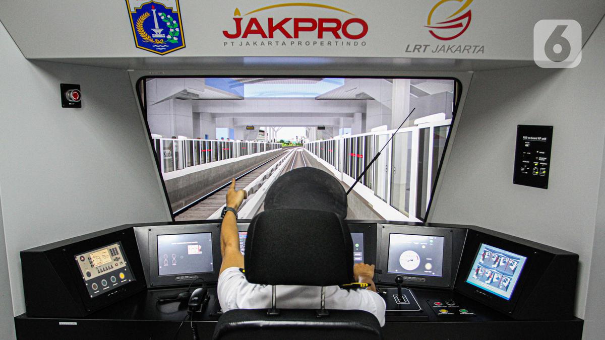 Melihat Penerapan Standar Operasi Masinis LRT Jakarta - Foto Liputan6.com