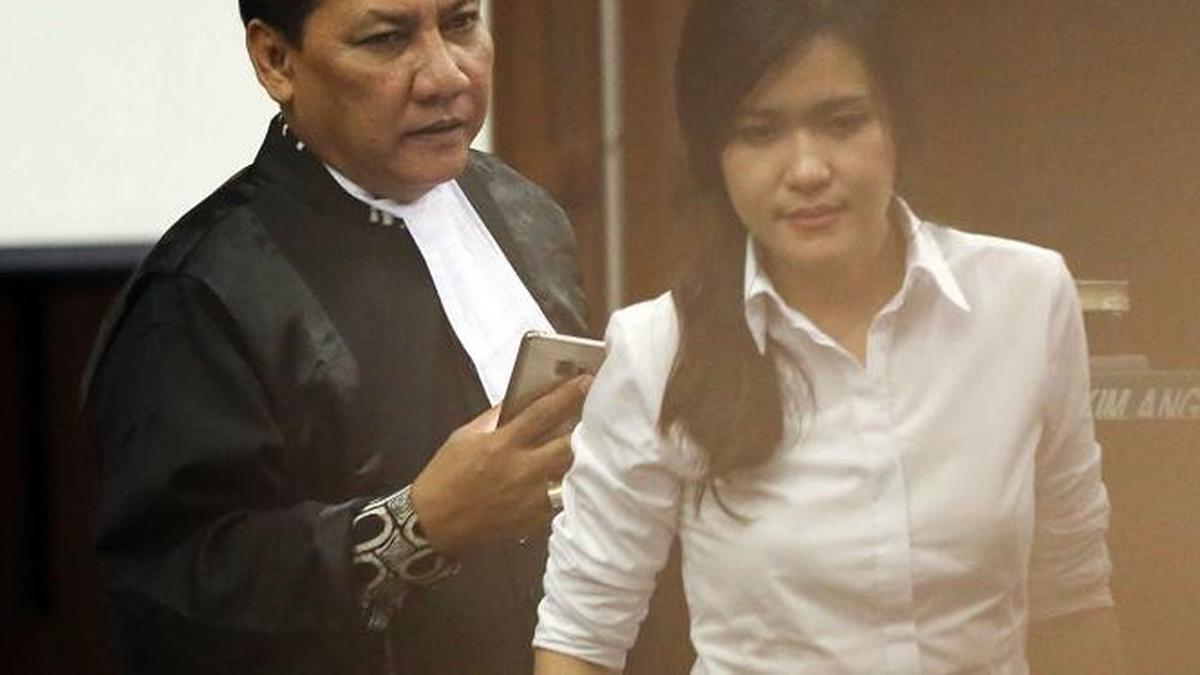 Hari Ini Sidang Pembacaan Pledoi Jessica Dilanjutkan - Lifestyle Fimela.com