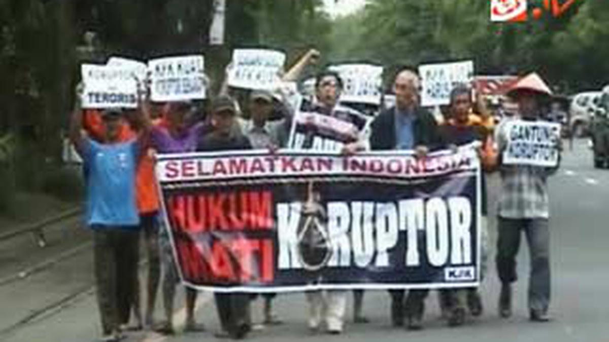 Warga Solo Tuntut Koruptor Dihukum Mati - News Liputan6.com
