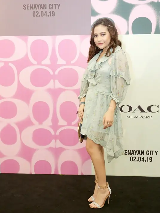 Prilly Latuconsina Tanggapi Kabar Miring Soal Hubungannya dengan Maxime ...