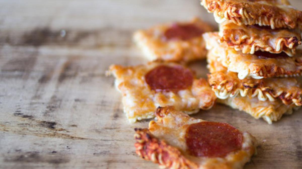 Ini Dia Cara Super Mudah Bikin Ramen Pizza