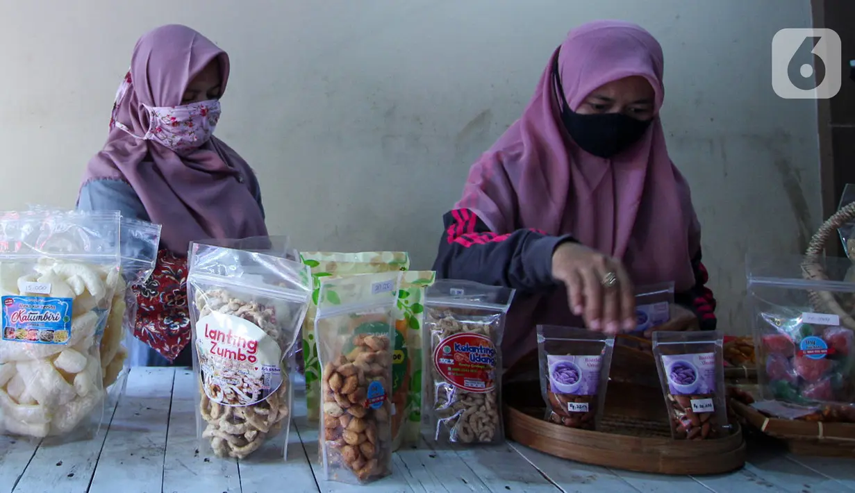 FOTO: Meningkatkan Perekonomian di Masa Pandemi Melalui Pojok UMKM ...