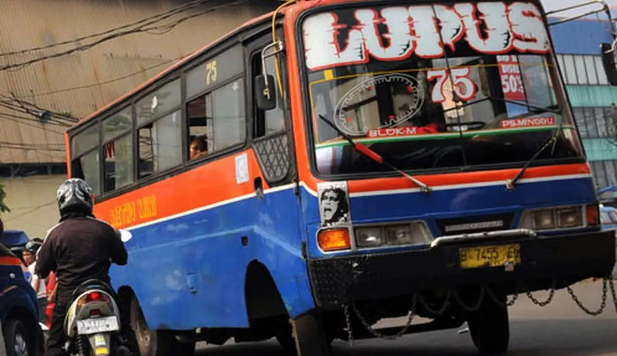 11 Potret Bus Kota Jakarta Tempo Dulu yang Kental Nuansa Nostalgia ...