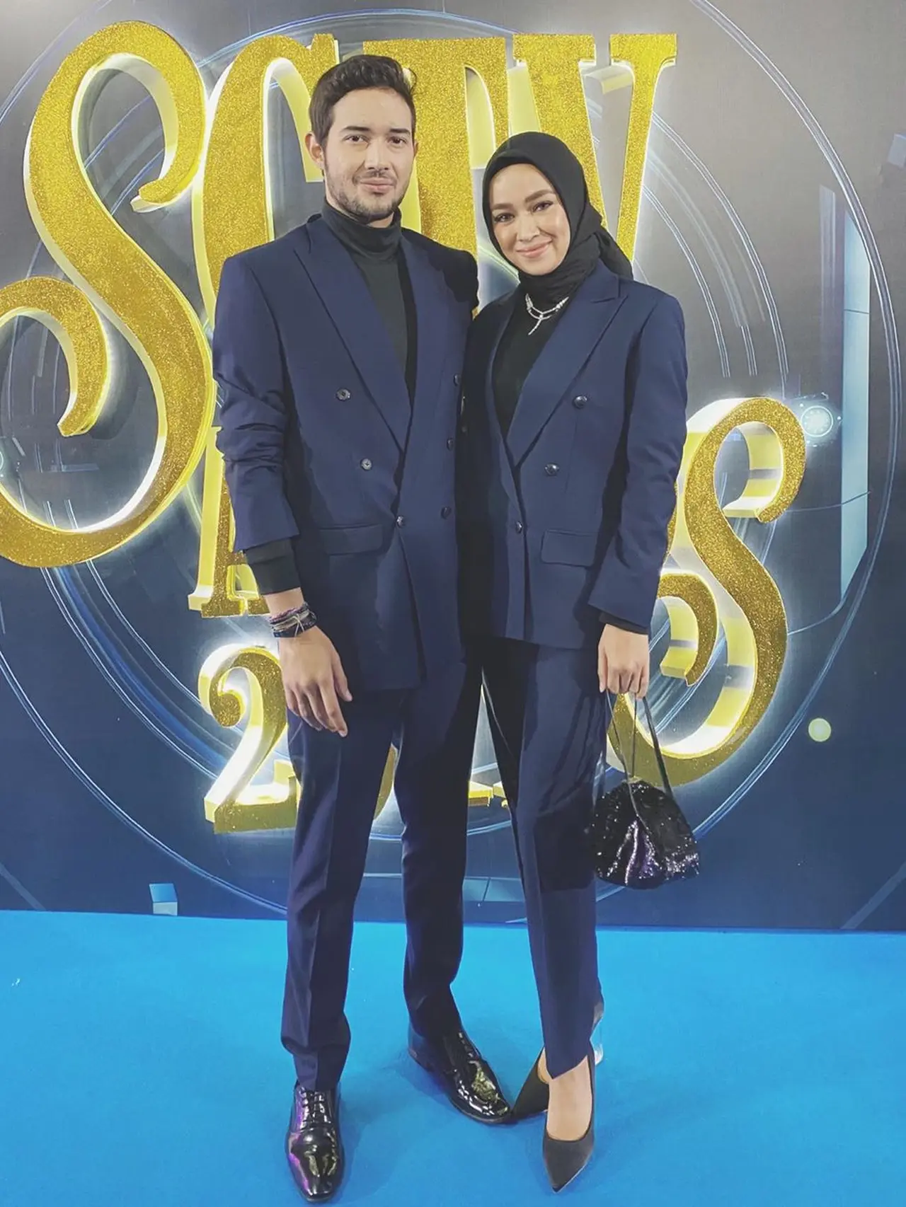 7 Potret Mesra Aryani Fitriana dan Donny Michael, Adu Akting di Istri Kedua - Hot Liputan6.com