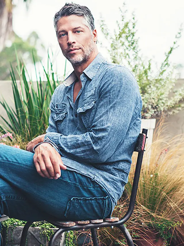 Keluarga Sebut Bryan Randall Kekasih Sandra Bullock Berjuang Hadapi ...