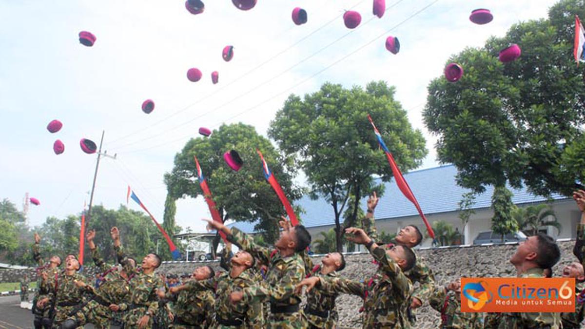 Kobangdikal Luluskan 32 Pasukan Elit TNI AL Intai Amfibi