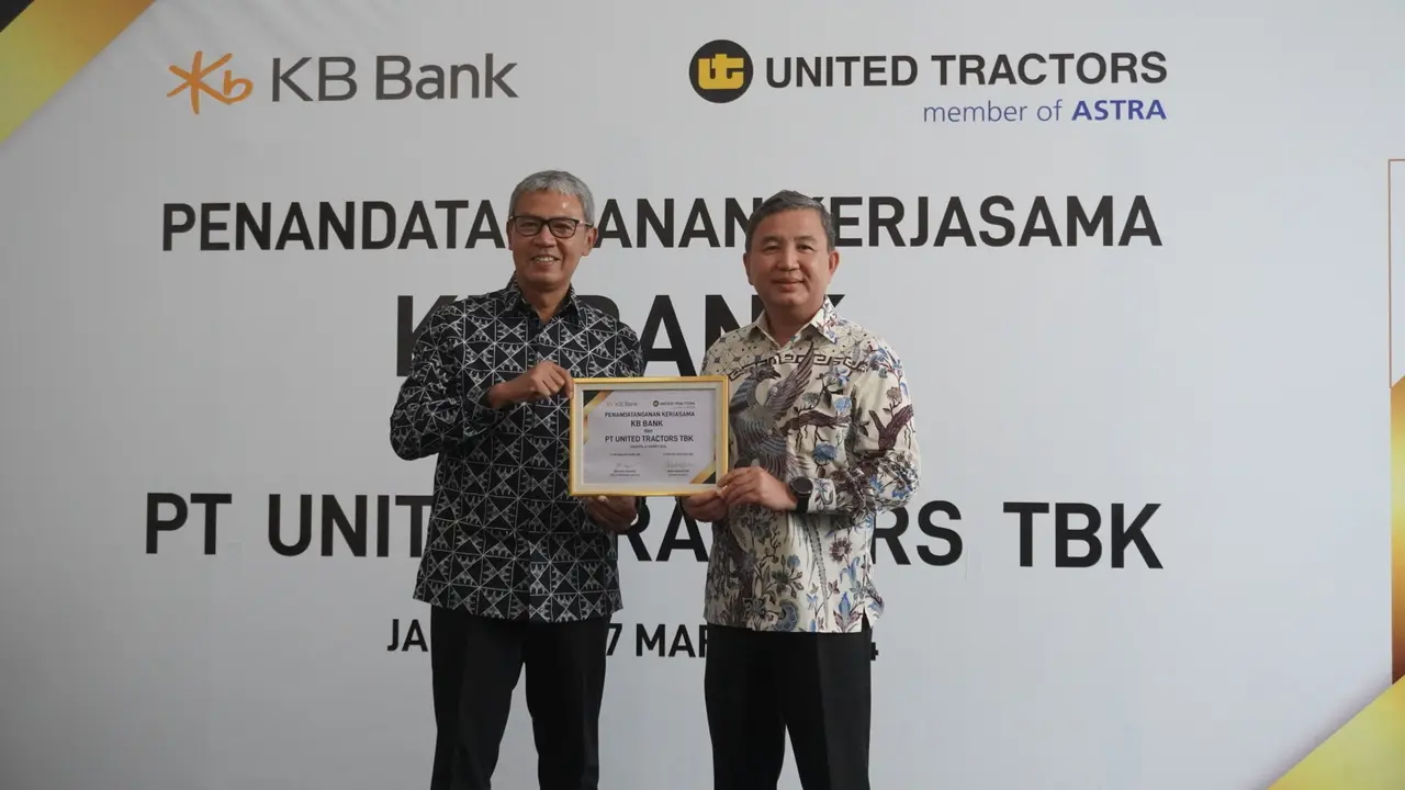 KB Bank dan United Tractors Beri Kemudahan Akses Finansial Pembelian ...
