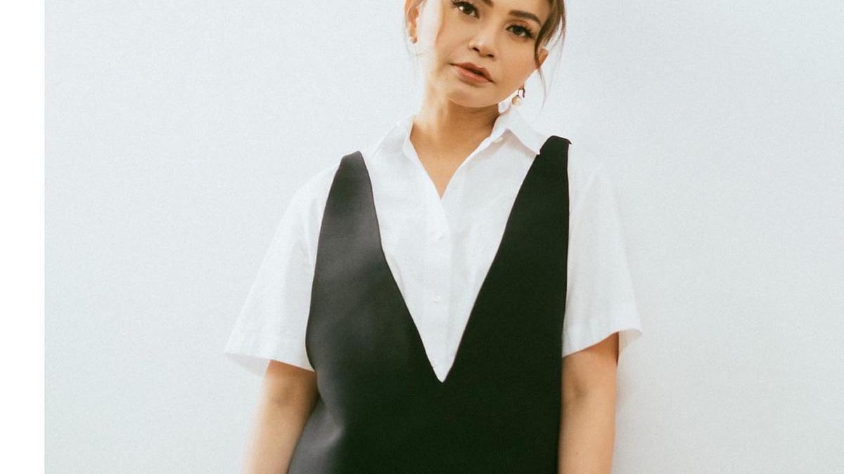 Rossa Akui Tak Punya Resolusi di 2023, tapi Akan Ada Album Baru: Satu ...