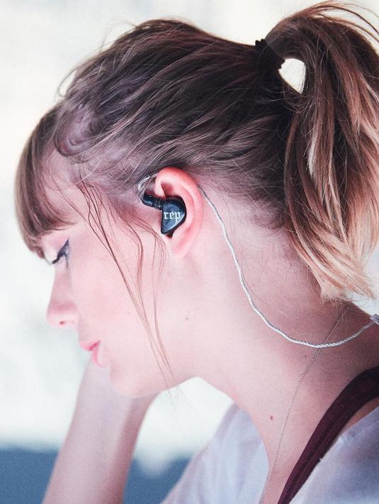 Taylor Swift Khawatir Akan Disindir Kanye West di Album Baru? - Photo ...