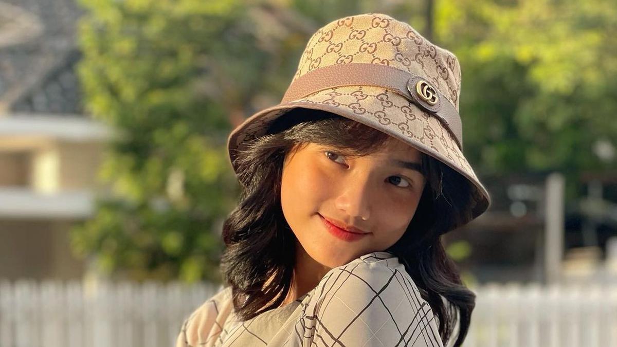 Fuji dan 8 Selebriti Ini ternyata Keturunan Bangsawan, Ada yang Tinggal ...