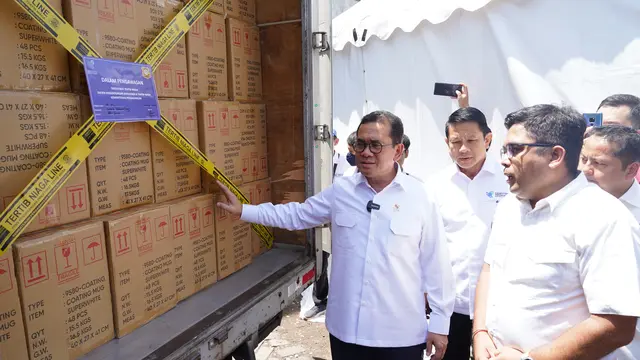 Mendag Budi Santoso Amankan Produk Keramik Ilegal Senilai Rp9,8 Miliar ...