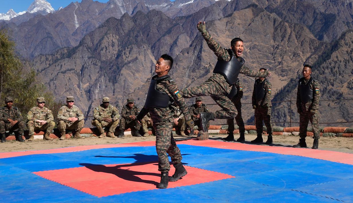 Militer AS dan India Latihan Tempur di Pegunungan yang Disengketakan ...