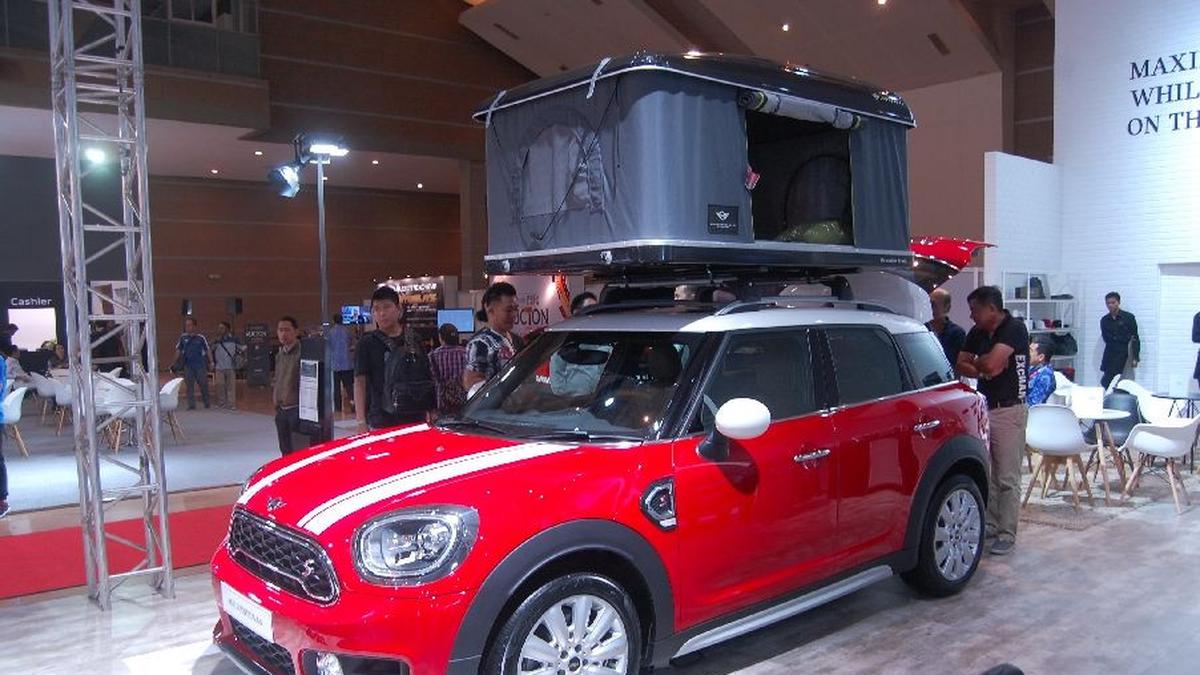 Mau Berkemah di Atas Mobil Mini, Berapa Biayanya? - Otomotif Liputan6.com
