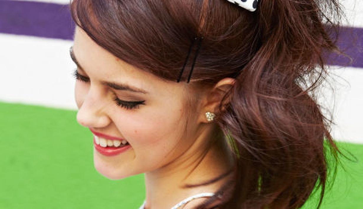 7 Inspirasi Style Rambut Hits Cewek Berponi Dalam Seminggu - Photo ...