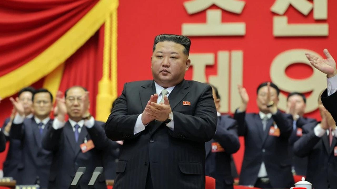 Kim Jong Un Kembali Pimpin Partai Buruh, Korea Utara Sanjung ...