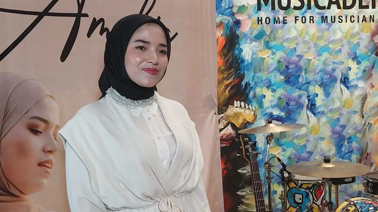 Masih Ingat Rahmi Idola Cilik? Intip 8 Potret Anyarnya yang Baru Rilis Single - Entertainment ...