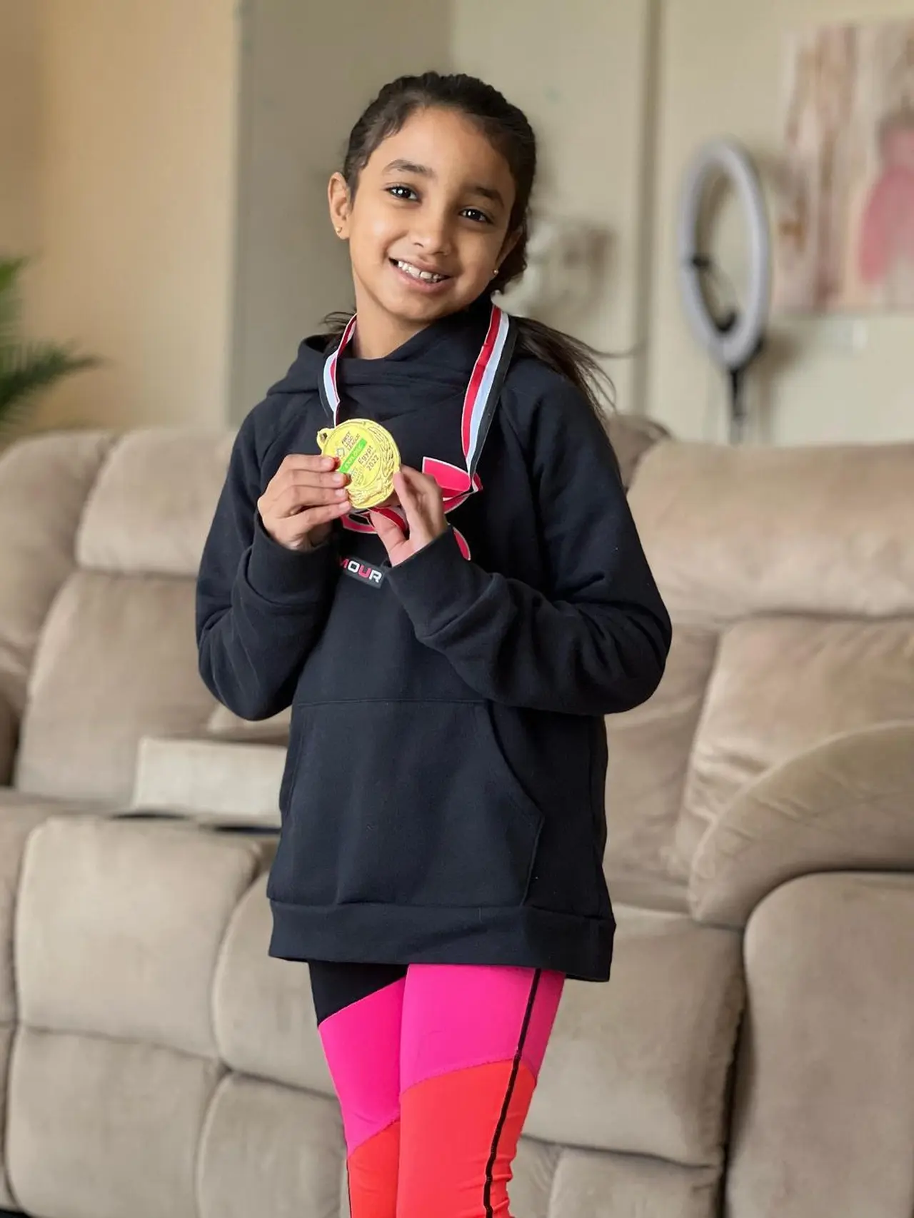 Tak Kalah Menawan dari Ibunya, 7 Potret Cantik Lala Putri Logina Salah ...