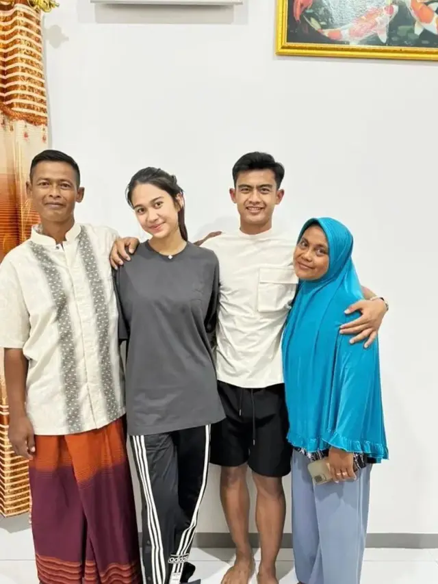 6 Potret Ruang Tamu Sederhana Rumah Arhan Pratama di Blora, Azizah Salsha Pernah Berkunjung ...