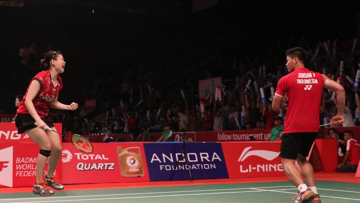 Jelang Final India GPG, Jokowi Semangati Praveen / Debby