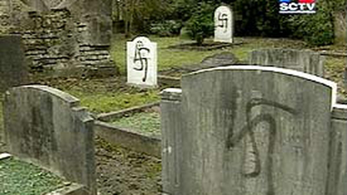 Umat Hindu Inggris Menentang Larangan Simbol Swastika - Global Liputan6.com