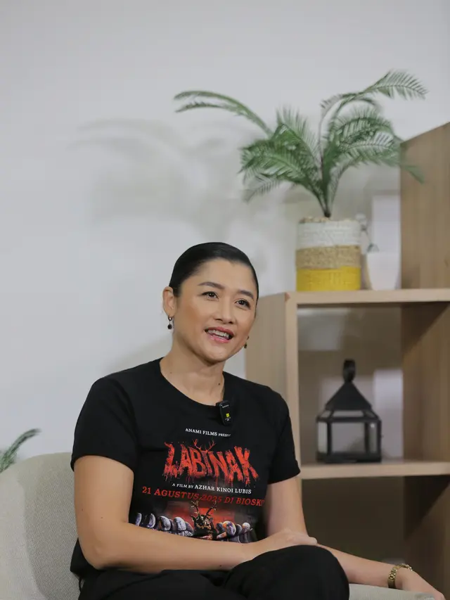 6 Fakta Jenny Zhang Main Film Labinak, Repot Syuting Adegan Makan Organ Tubuh Buatan dari Tepung ...