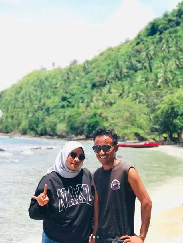 6 Potret Rafdi, Anak Pejabat yang Pilih Hidup Sederhana Jadi Kuli ...