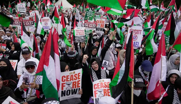 4 Fakta Viral Aksi Perampokan di Cilacap, Pelaku Gunakan Senjata Mirip ...