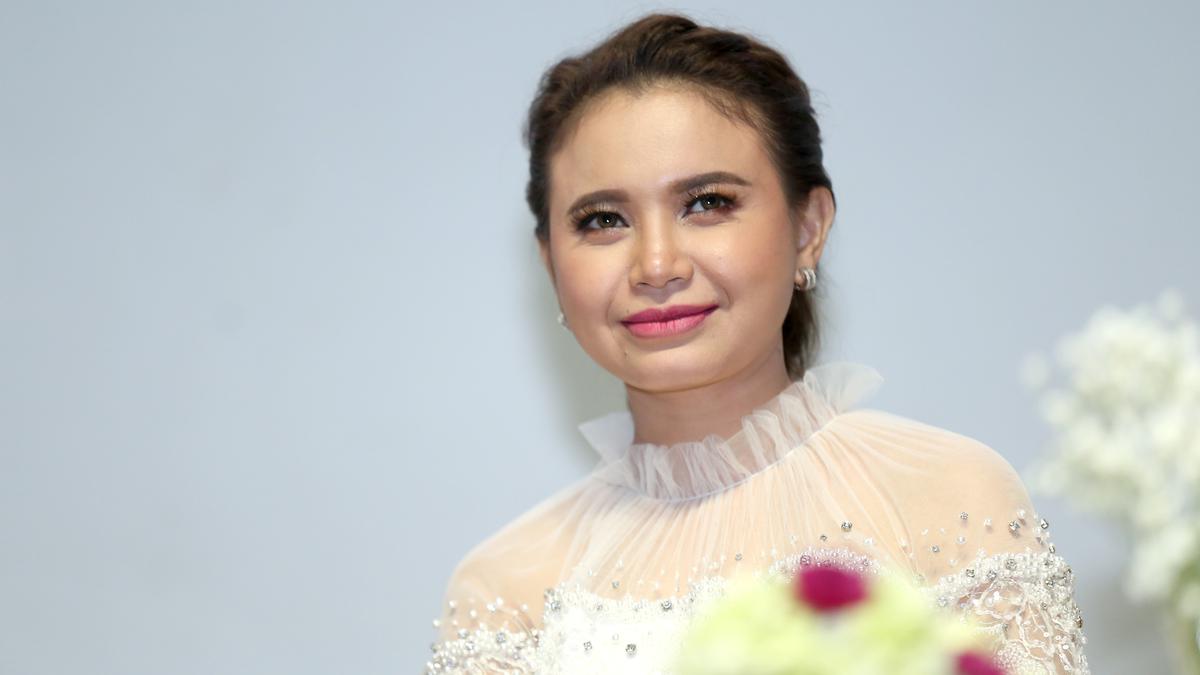 Mantan Suami Kembali Bermusik, Rossa Beri Dukungan - Entertainment ...