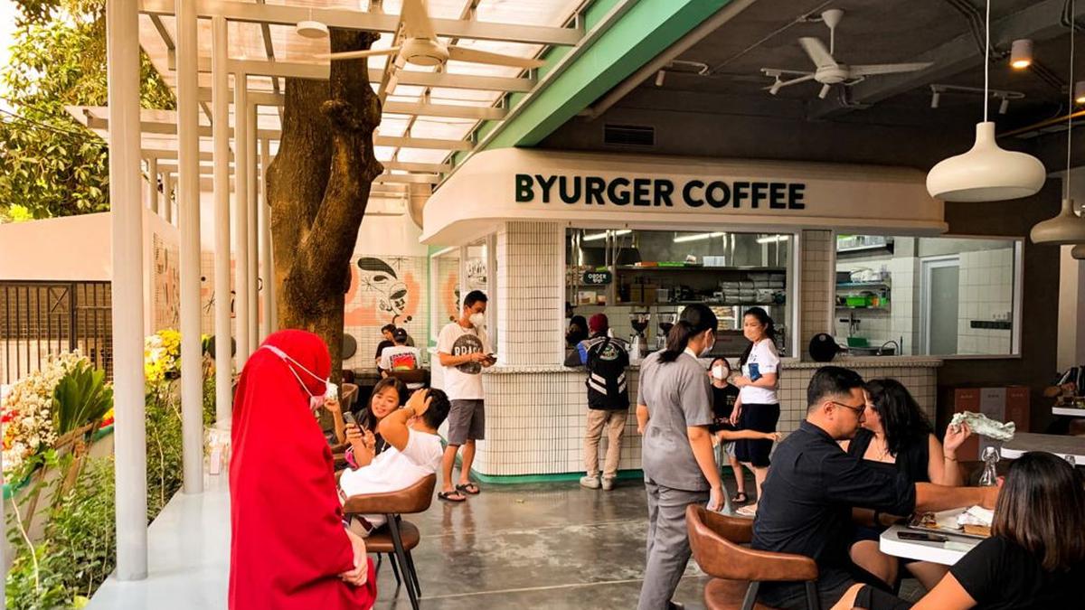 Diary Fimela: Cerita Chef Buka Warung Burger di Pasar hingga Menambah ...