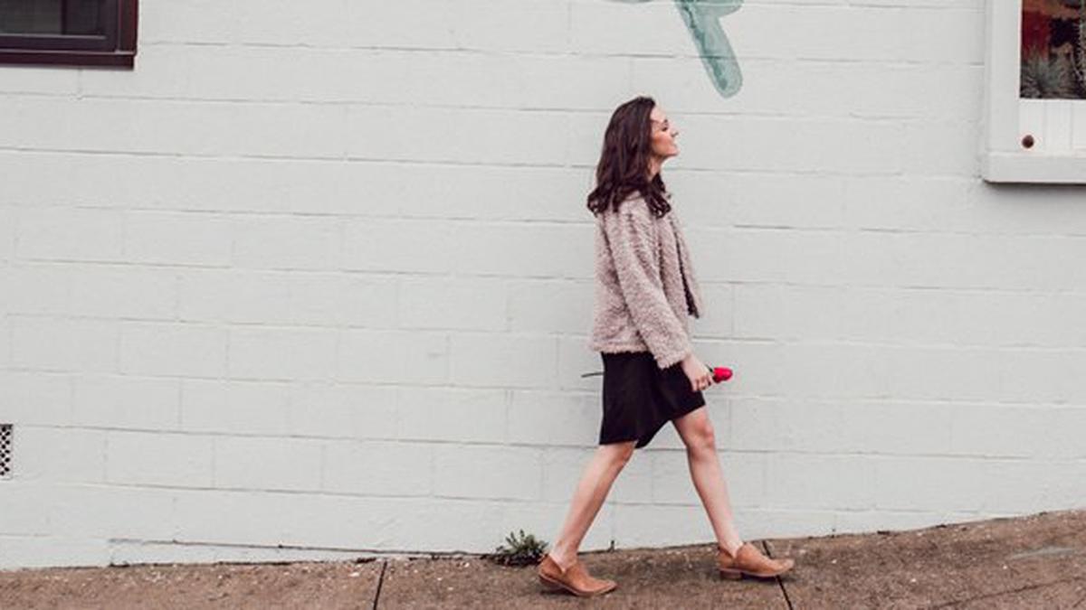 Resep Langsing dan Panjang Umur, Jalan Kaki 20 Menit Sehari