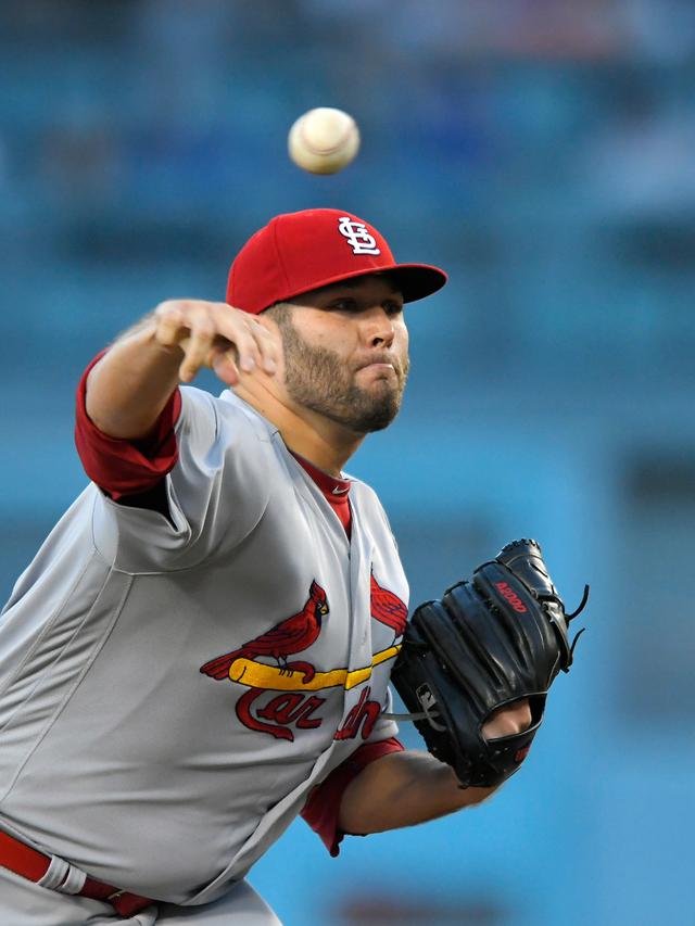 Pitcher Adalah Pelempar Bola dalam Softball, Pahami Peran dan Tekniknya ...